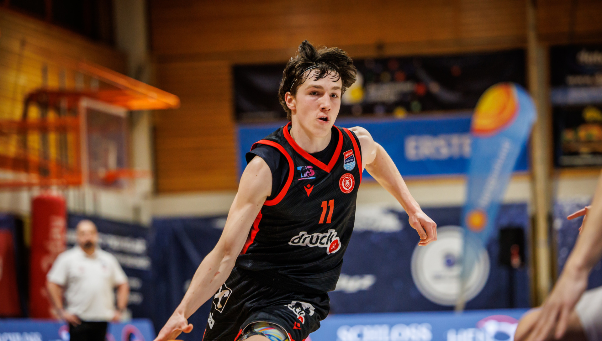 LIONS machen die 10-Siege-Serie perfekt | druck.at Traiskirchen Lions
